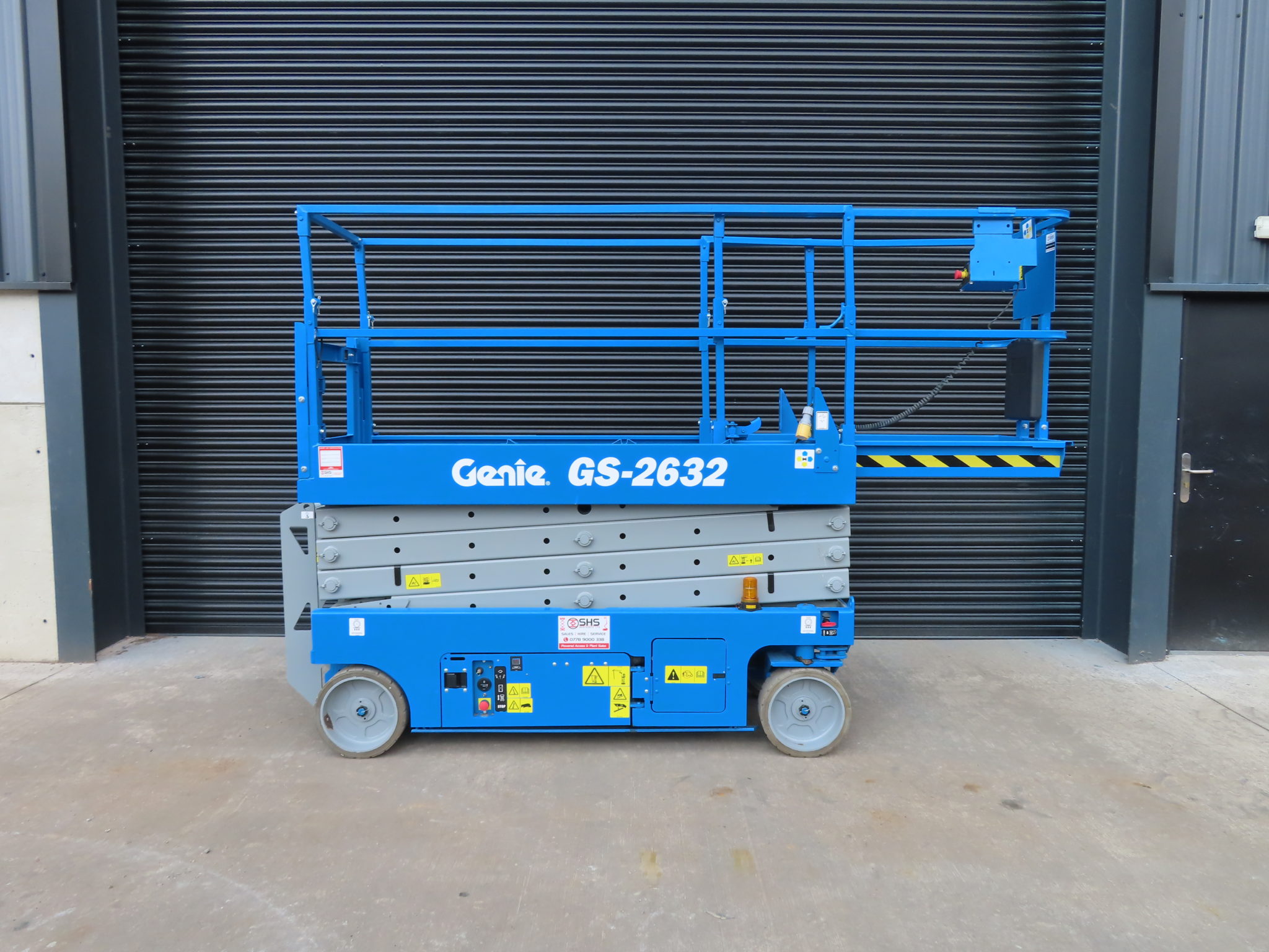 Genie 2632 Scissor Lift Access Platform Work Platform - SN2512 | SHS ...