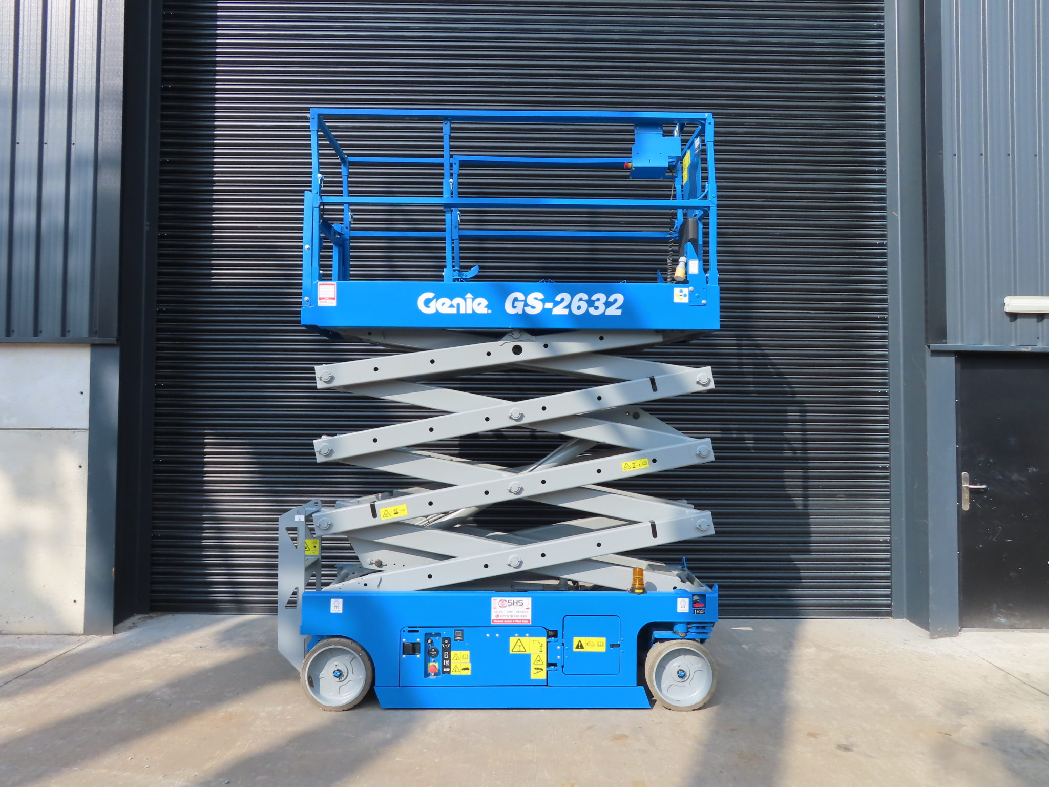 Genie 2632 Scissor Lift Access Platform Work Platform - SN2512 | SHS ...
