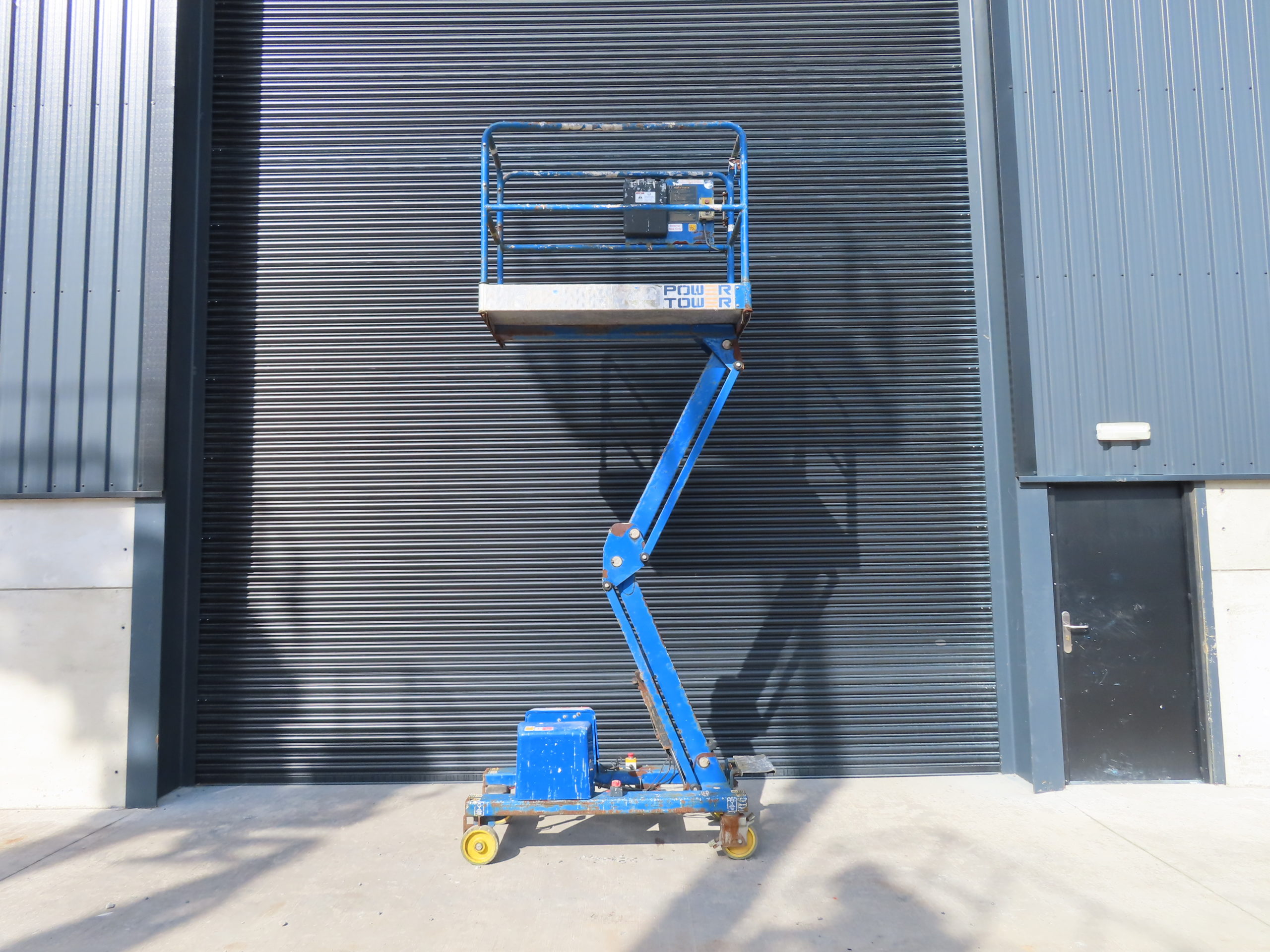 Power Tower Eco Lift Push Around Man Lift SN2565 | SHS Merchants Ltd ...