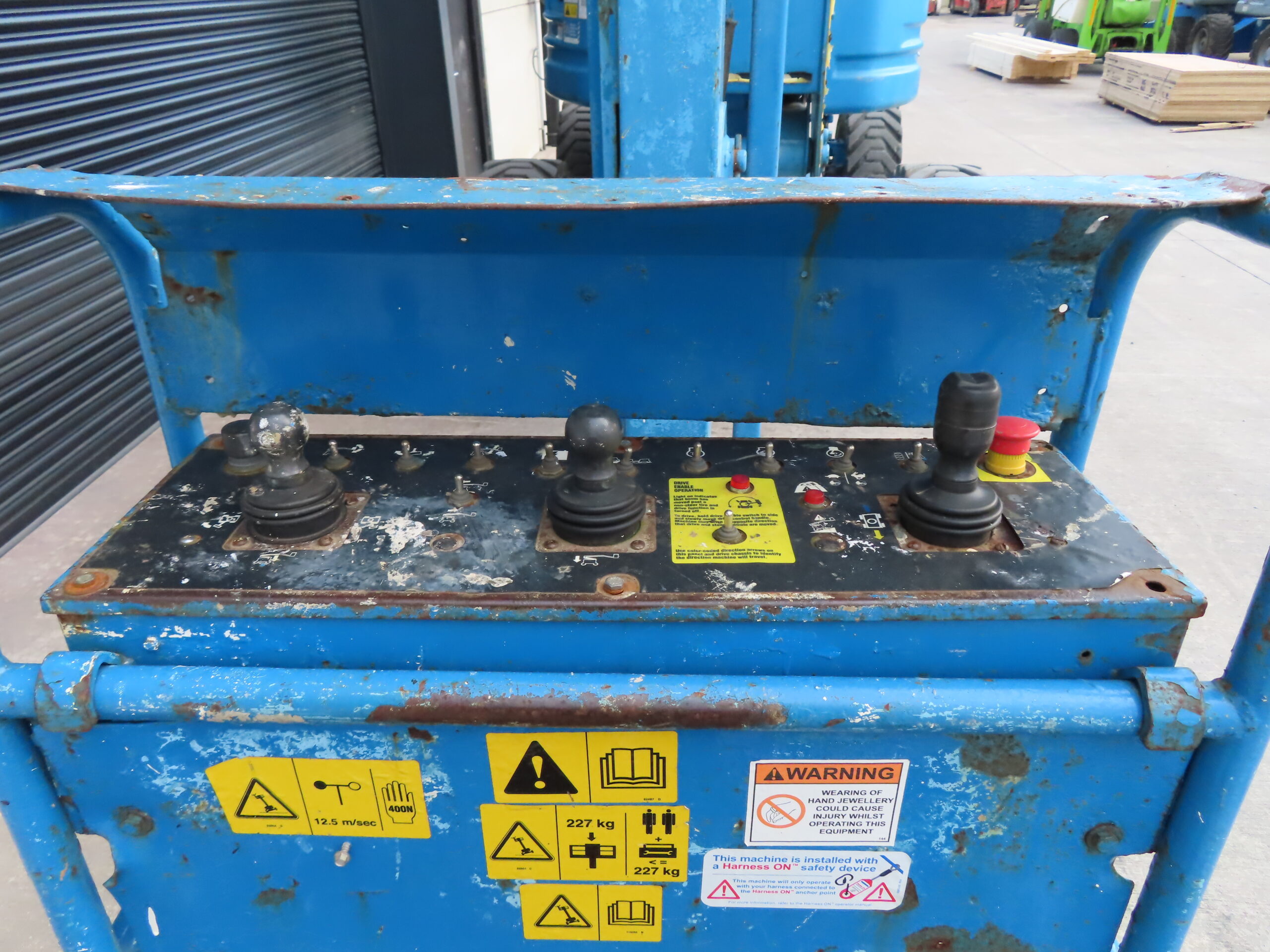 Genie Z60/34 Articulated Boom Lift Access Platform Cherry Picker SN ...