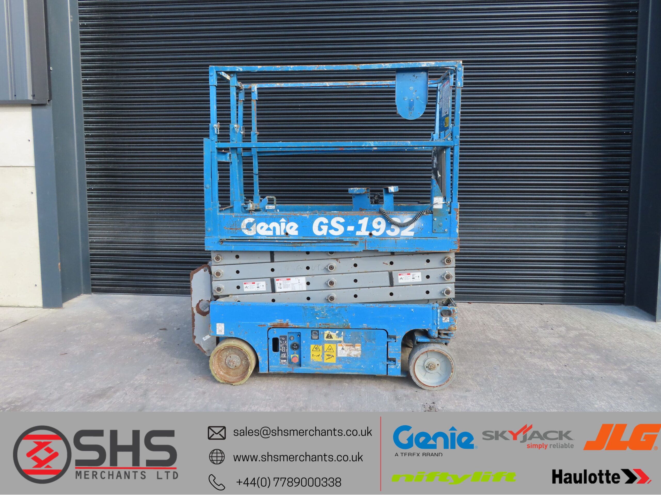Genie 1932 Scissor Lift Access Platform Work Platform- SN 2718 | SHS ...