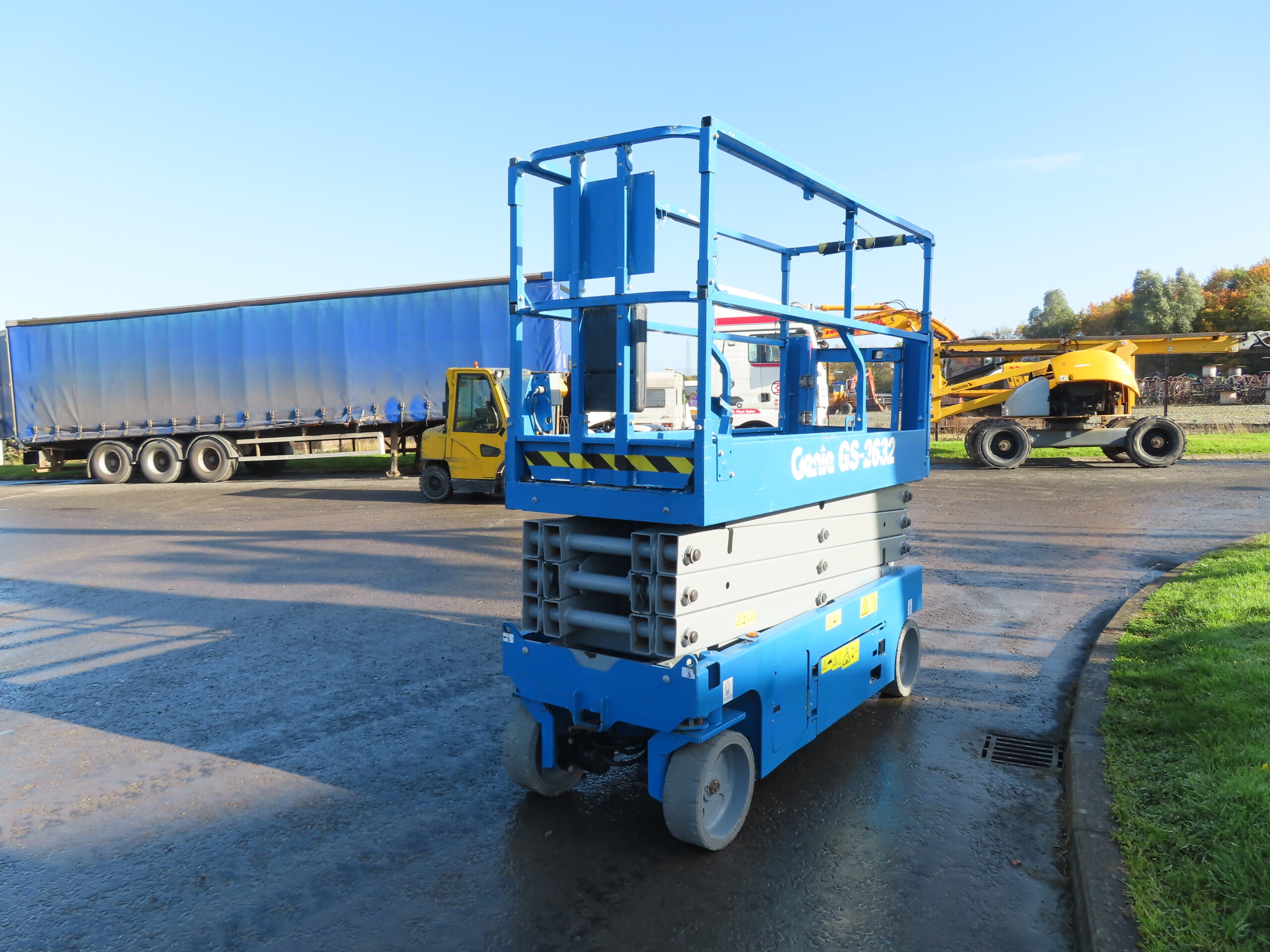 Genie 2632 Scissor Lift Access Platform Work Platform - SN2885 | SHS ...