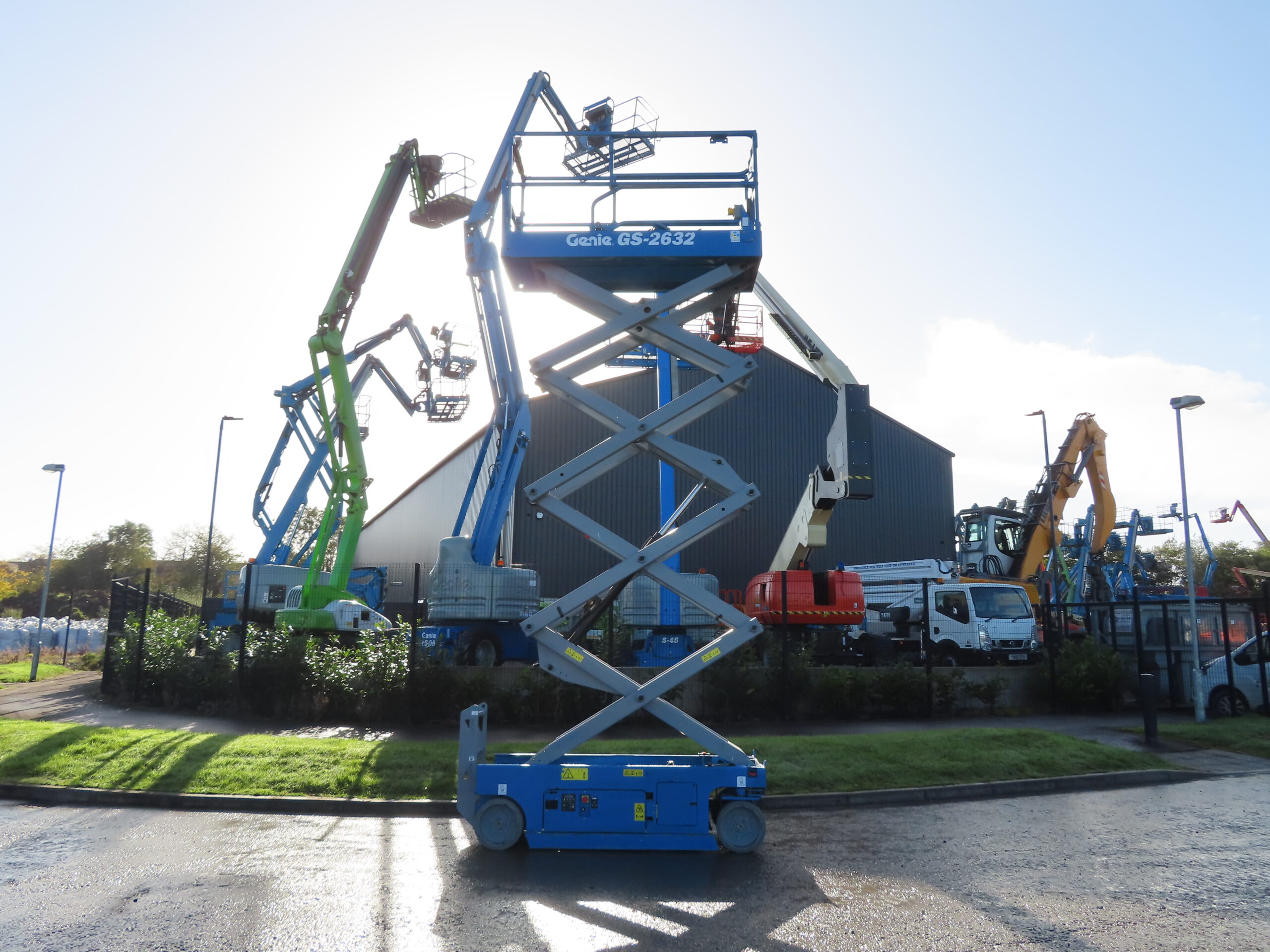 Genie 2632 Scissor Lift Access Platform Work Platform - SN2885 | SHS ...