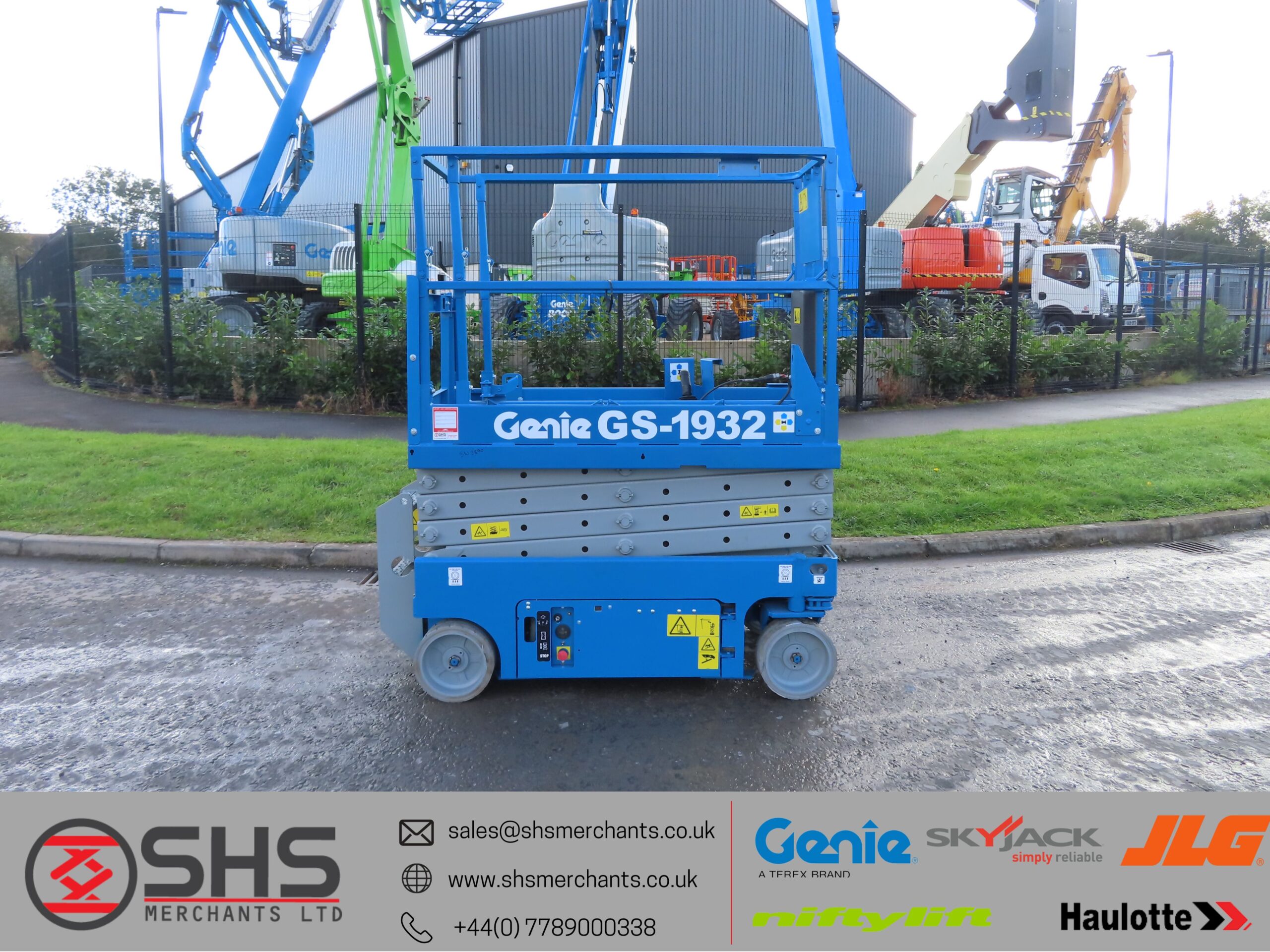 Genie 1932 Scissor Lift Access Platform Work Platform SN 2890 | SHS ...